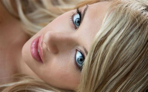 Download Wallpaper For 1680x1050 Resolution Emma Mae Girls