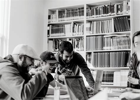 Why Traditional Classroom Learning Is Better Than Online Courses Owlcation