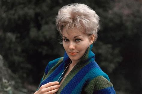 Kim Novak I Woke Up Naked After Party With Tony Curtis Kim Novak