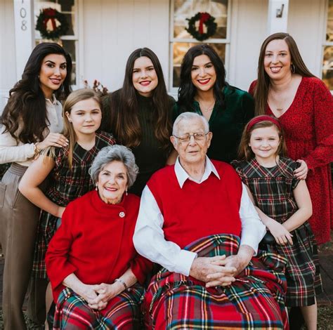 Courtney Khondabi Qvc Age Husband Net Worth Nationality