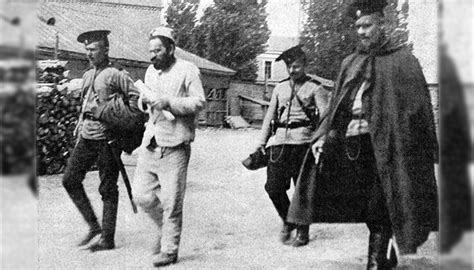 Справа Бейліса Трагедія в чотирьох діях Листи до приятелів