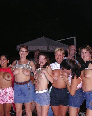 Group Sex Amateur Happy Couples Swingers Rec Voyeur G Porn Pictures XXX Photos Sex Images