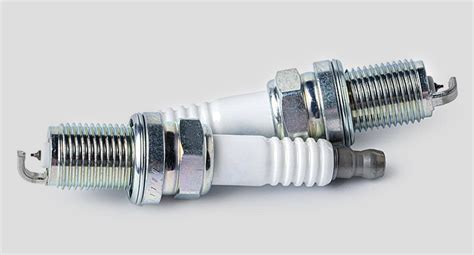 Difference Between Irridium And Regular Spark Plugs