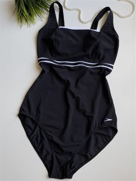 Купальник суцільний — ціна 390 грн у каталозі Купальники Купити жіночі речі за доступною ціною