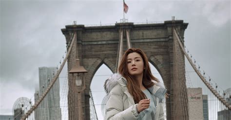 전지현 화보 美 뉴욕 사로잡은 여신 미모 역시 화보 장인