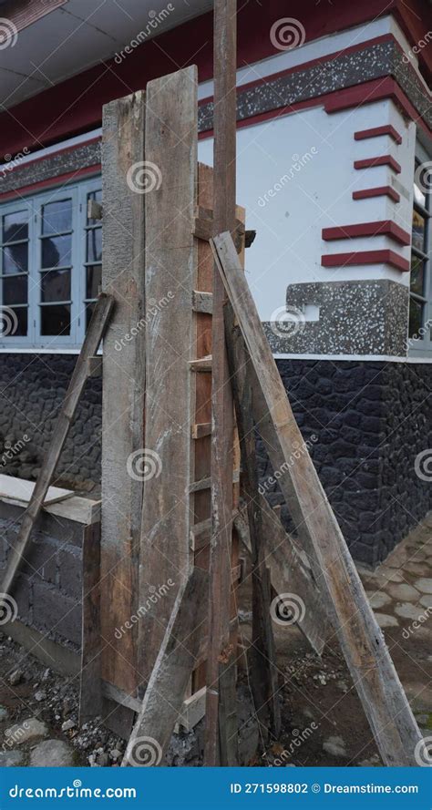 Timber Formwork With Metal Reinforcement Is A Construction Method Used