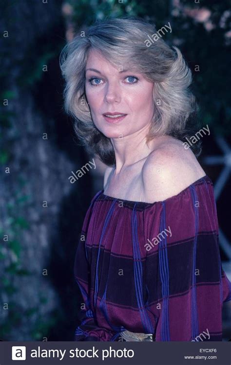 Susan Sullivan Artofit