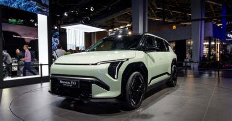 국내 전기차 시장 충전 완료···올 누적 판매 성장세 첫 전환 Biz 플러스 국내 전기차 시장 충전 완료···올 누적 판매 성장세 첫 전환 Biz 플러스