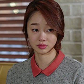 Get 2 Choi Yeo Jin Hot Movie And Interview Links At FreeOnes