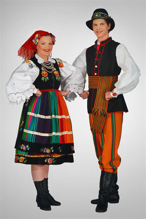 Strój łowicki Costume From Łowicz Region Folk Costume Costume Outfits Costumes