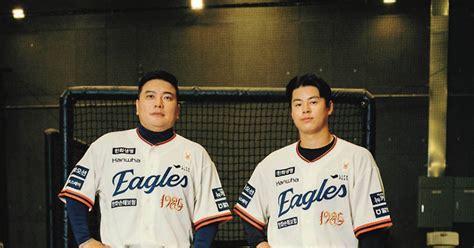 프로야구 한화 창단 40주년 기념 유니폼 화보 공개…10일 판매