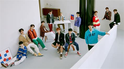 Desktop Wallpaper Seventeen Svt 세븐틴 Seventeen Wallpapers Seventeen Seventeen Wallpaper Kpop