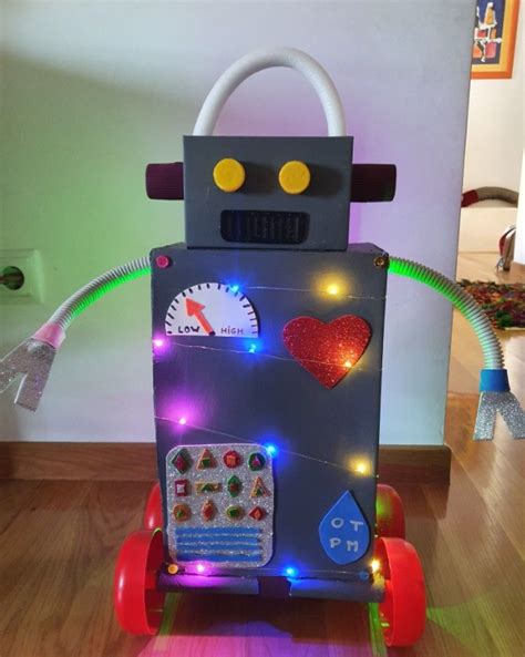 Cómo Hacer Un Robot Reciclado Paso A Paso Juguetes Reciclados