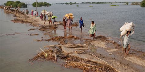 Nel 2020 La Crisi Climatica Ha Causato Più Migrazioni Interne Della Guerra