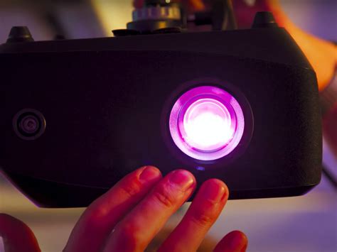 This LED Projector Lets You Create Adaptive Visuals Anywhere