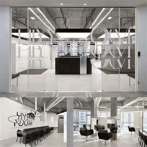 스테인리스 모던하고 고급스러운 디자인 60평 미용실 인테리어