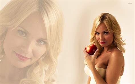 Kristin Chenoweth Wallpaper Celebrity Wallpapers