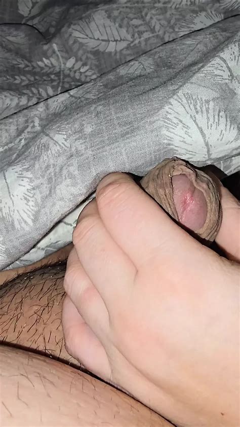 Step Mom Hand Slip Into Step Son Big Dick Without Shame Amateur Amateur Porn Xhamster