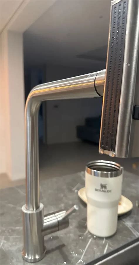 꼼꼼하게 상담해주시고 시공도 꼼꼼하게 잘해주셨어요 전등 설치까지 해주시고 너무너무 감사합니다 다음에 또 필요하면 연락드릴께요~ 숨고 숨은고수