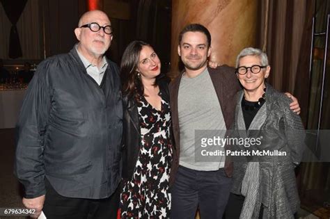 Robert Brenner Fotografías E Imágenes De Stock Getty Images