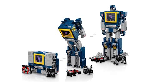 Full Look At Lego Soundwave Including Sounds And Video Review Transformers