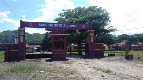 Honorer Di Smkn 2 Luwu Keluhkan Gaji Tak Dibayar Sesuai Sk Provinsi
