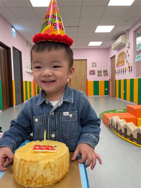優尼肯托嬰中心 祝12月的小壽星～生日快樂🎂🎂🎂