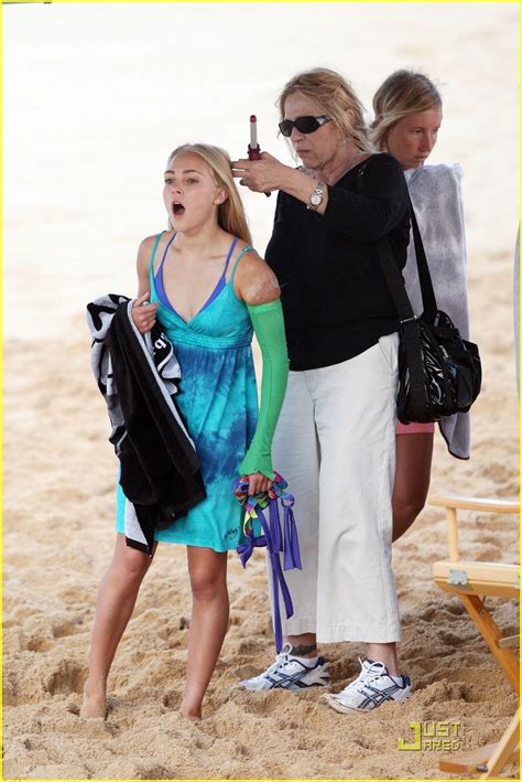Annasophia Robb Is A Hawaii Hottie Photo 357414 Photo Gallery Just Jared Jr