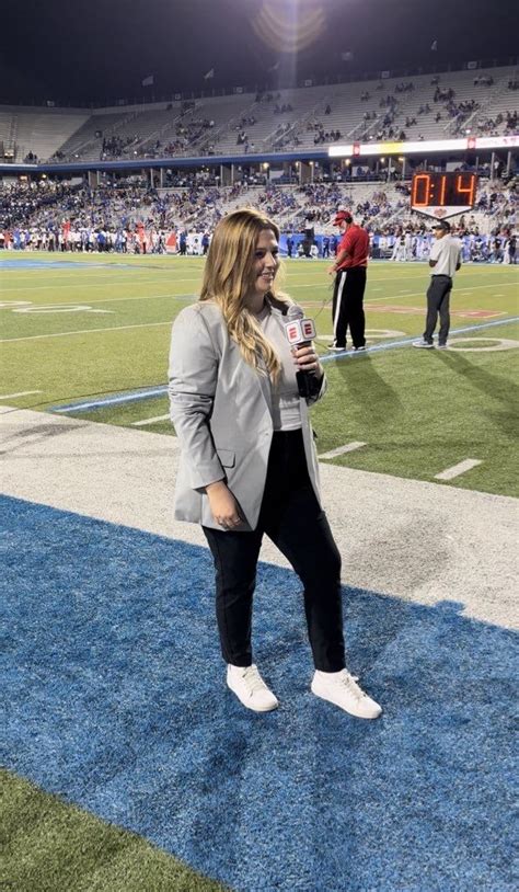 Abigail Martin Di Linkedin During My Freshman Year At Mtsu I Set A Goal Of Sideline Reporting For…