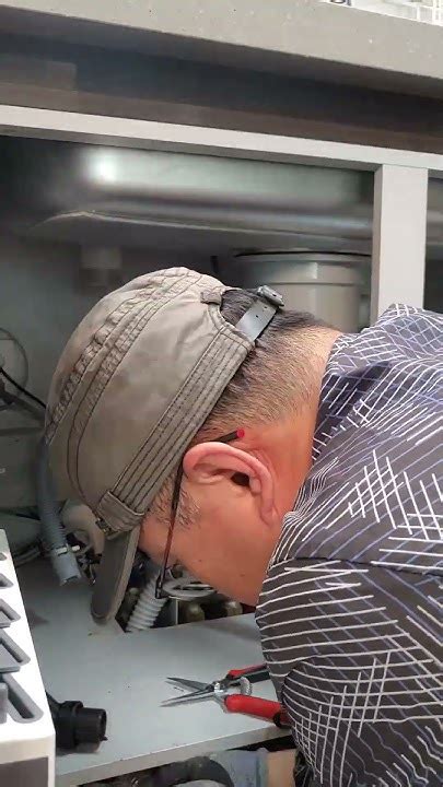 대구 연경동 디스포저 철거작업 동네 김반장 대구 음식물 처리기 음식물 분쇄기 디스포저 설치수리철거이전설치 Youtube