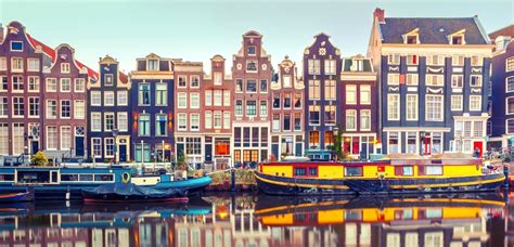 10 Best Walking Tours In Amsterdam To Discover The City And Beyond