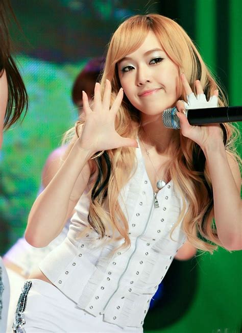 Jessica Jung Hot Girl Pics