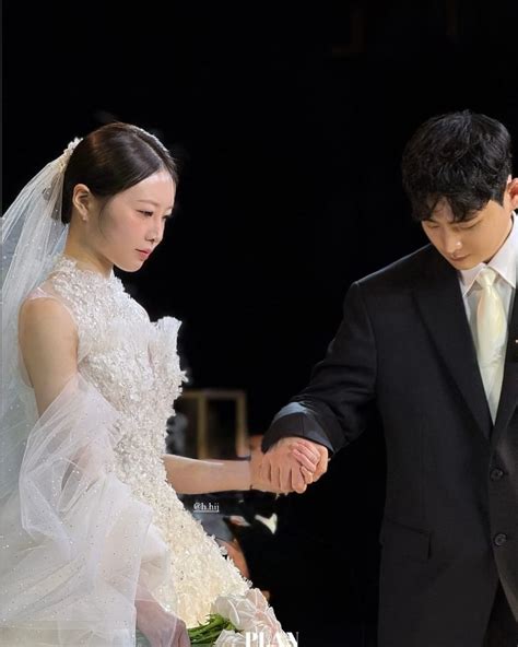 𝗦𝗘𝗨𝗞𝗠𝗜𝗦𝗢𝗡𝗚석미송웨딩 대구웨딩샵 비바탐탐 클라우디아 누벨드블랑 르블랑 맑은 플럼 도화 🩶한스푼🫧 올겨울을 빛내줄 Fw메이크업 석미송메이크업 리그램