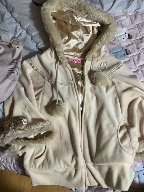 히메갸루 라떼갸루 아이보리 판초 트랄라라 리즈리사 메조피아노깔 폼폼이 후루츠패밀리