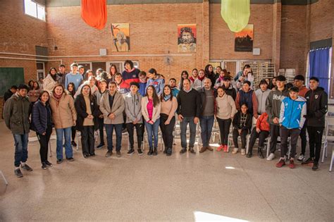 Florencia López Lleva Generación T Al Interior Medios Provincia