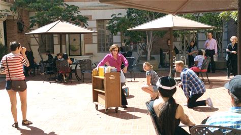 Flash Play Surprises Students Daily Trojan