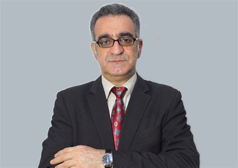 در باره رضا مرادی غیاث آبادی پژوهش‌های ایرانی