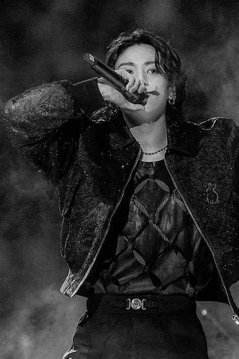 დ On Twitter Jeon Jungkook Hes So Fine 🔥 9fcenyzhyt Twitter