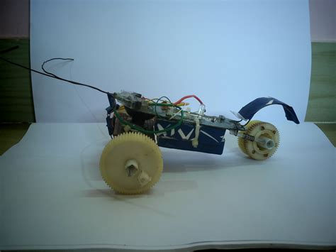 simple obstacle detecting rover 9 steps instructables