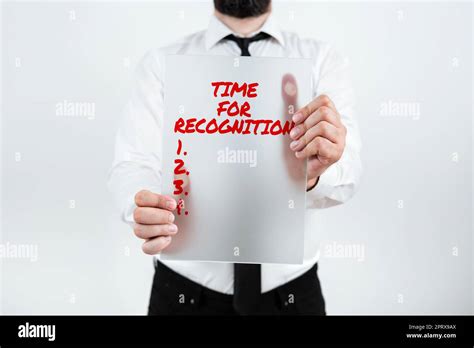 Conceptual Display Time For Recognition Business Showcase Acknowledgement Interval Between