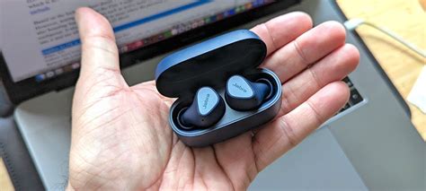Jabra Elite Review Another Entry Leveler With Solid Performance Laptop Mag