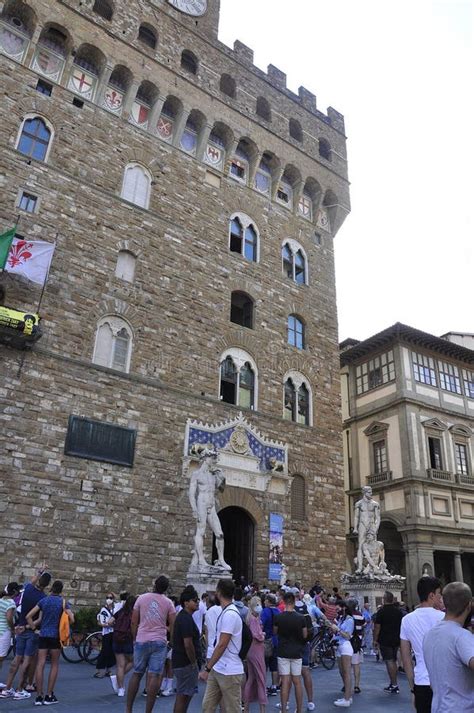 David And Hercules Statues Front Of Palazzo Vecchio From Piazza Della
