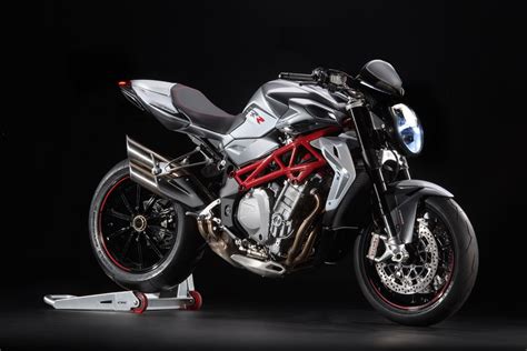 Mv Agusta Brutale 1090 Rr 2015 2016 Specs Performance And Photos