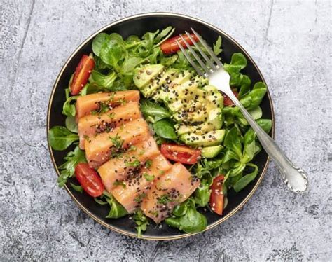 유럽 최대 라인폭포 스위스 샤프하우젠의 웅장한 자연 명소 4k 60p