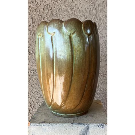 Circa 1940 Frankoma Pottery Art Deco Inspired Scalloped Top Vase Style