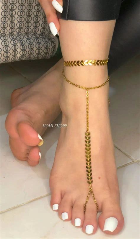 سری پنج عکس پاهای ایرانی🇮🇷😈بقیه تایپک هامو سر بزن