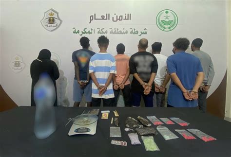 جريدة الرياض شرطة جدة تقبض على 8 أشخاص لترويجهم مواد مخدرة
