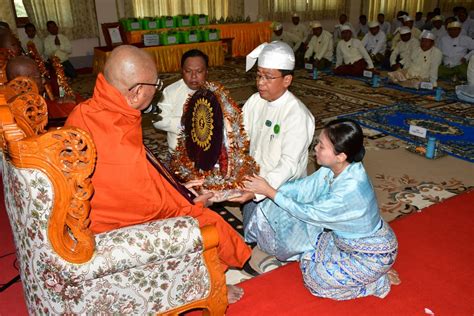 နေပြည်တော်ကောင်စီဥက္ကဋ္ဌ ဦးသန်းထွန်းဦး ၂၀၂၄ ခုနှစ် သာသနာတော်ဆိုင်ရာ ဘွဲ့တံဆိပ်တော်များရရှိကြသည့