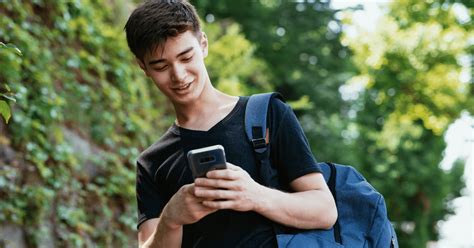 Top 5 Features Of A School Management Mobile App That Will Keep You On