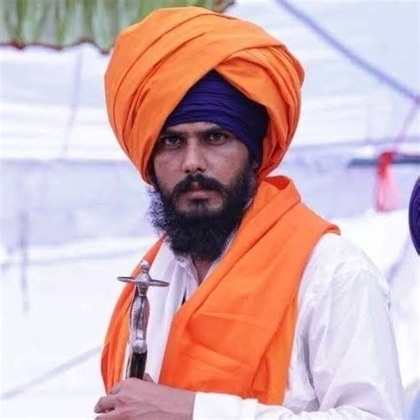 ‎چرن ️‎ 13charan09 • Threads Say More